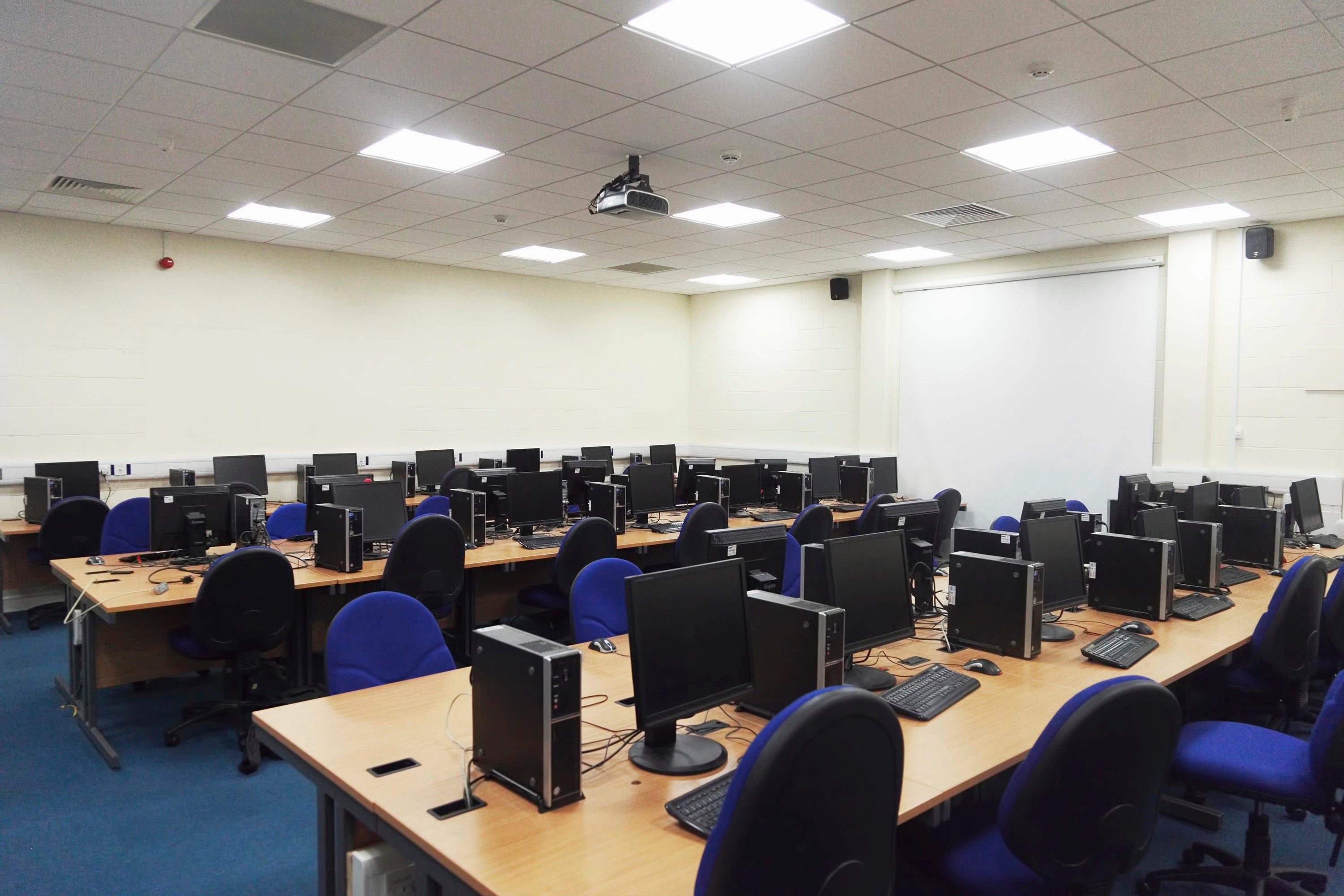 Why refurbished computers belong in every eco-conscious office – OCM ...